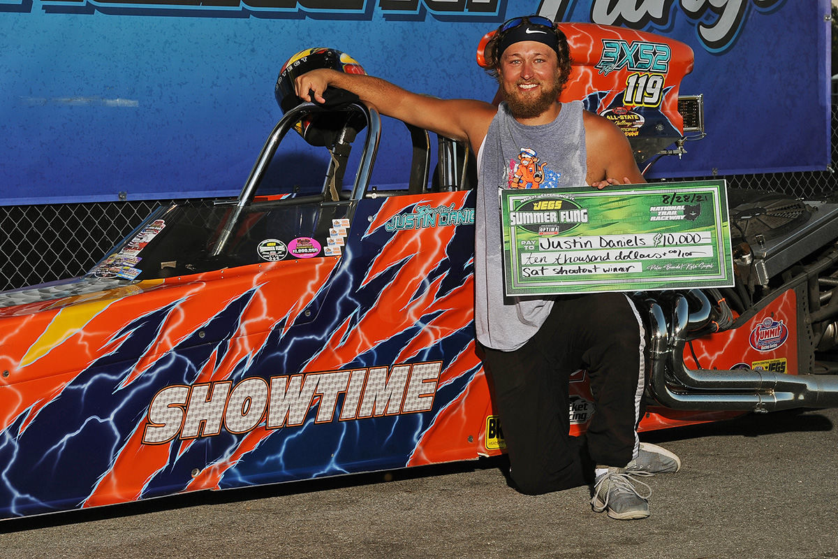 JOSH BAKER WINS FUELTECH 25K SATURDAY - Drag Racing Action Online