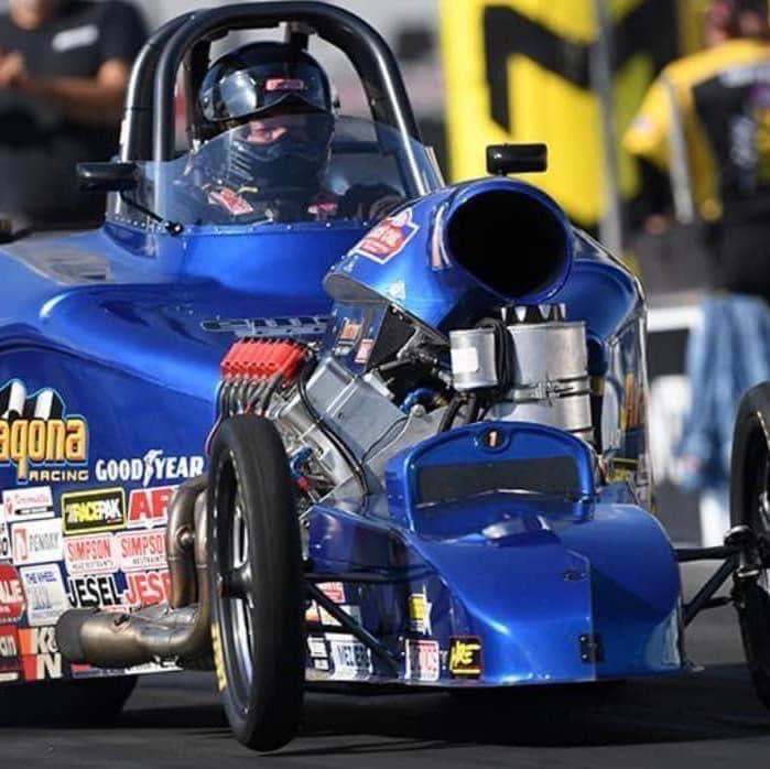 Winlights for Frankie - Drag Racing Action Online